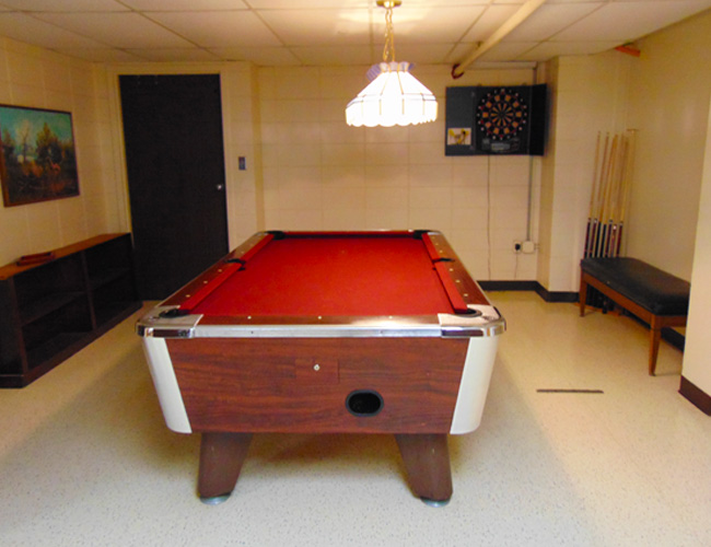 About Rolling Hills Rehabilitation Center & Retirement Home in Sparta, WI